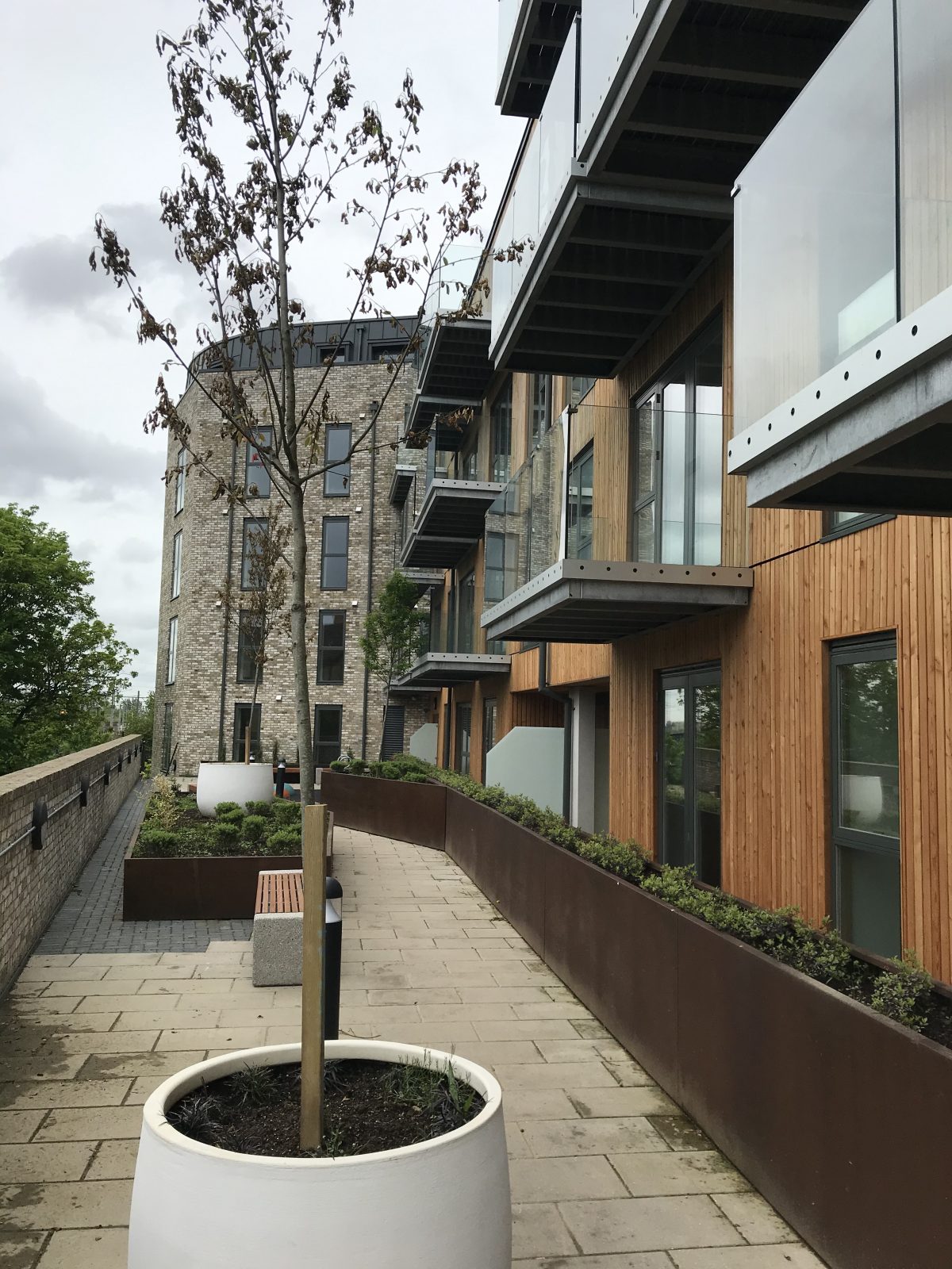 Haus Block Management - CEM - Contract Energy Management | BSI 9001 ...